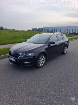 Черный Шкода Октавия 2018 в Каунас, объемом двигателя 1.60 л и пробегом 325 тыс. км за 7844 €, фото 3 на AUTOMOTO.COM.LV