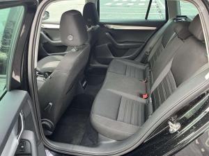 Black Skoda Octavia 2018 in Kaunas, with an engine capacity of 1.97 L and mileage of 224 thousand km for 9450 €, photo 11 on AUTOMOTO.COM.LV