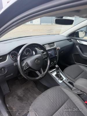 Melns Skoda Octavia 2018 Tallina, ar dzinēja tilpumu 1.60 L un nobraukumu 388 tūkst. km par 5900 €, foto 5 vietnē AUTOMOTO.COM.LV