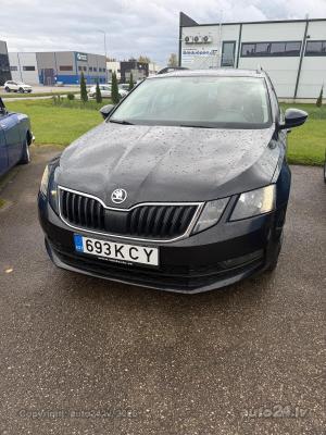 Melns Skoda Octavia 2018 Tallina, ar dzinēja tilpumu 1.60 L un nobraukumu 388 tūkst. km par 5900 €, foto 7 vietnē AUTOMOTO.COM.LV