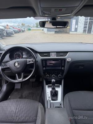 Melns Skoda Octavia 2018 Tallina, ar dzinēja tilpumu 1.60 L un nobraukumu 388 tūkst. km par 5900 €, foto 10 vietnē AUTOMOTO.COM.LV