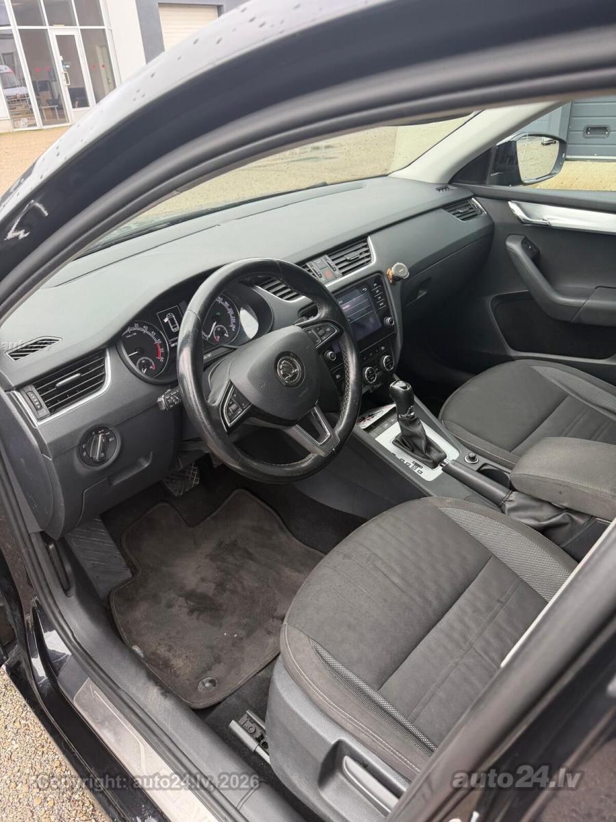 Melns Skoda Octavia 2018 Tallina, ar dzinēja tilpumu 1.60 L un nobraukumu 388 tūkst. km par 5900 €, foto 12 vietnē AUTOMOTO.COM.LV