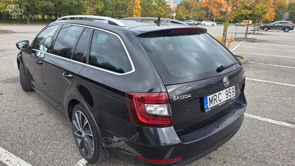Black Skoda Octavia 2018 in Panevezys, with an engine capacity of 2.00 L and mileage of 305 thousand km for 9500 €, photo 5 on AUTOMOTO.COM.LV