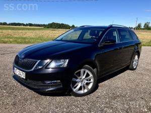 Black Skoda Octavia 2019 in Talsi, with an engine capacity of 1.60 L and mileage of 224 thousand km for 11999 €, photo 6 on AUTOMOTO.COM.LV