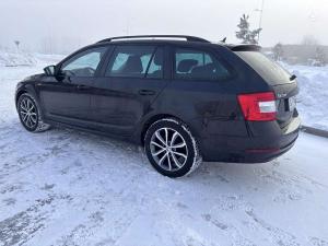 Black Skoda Octavia 2019 in Gargzdai, with an engine capacity of 1.60 L and mileage of 143 thousand km for 9999 €, photo 7 on AUTOMOTO.COM.LV
