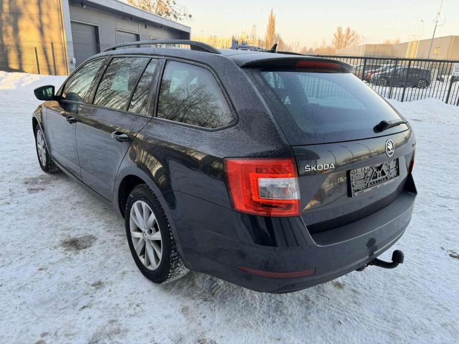 Melns Skoda Octavia 2019 Kauņa, ar dzinēja tilpumu 1.00 L un nobraukumu 209 tūkst. km par 8900 €, foto 5 vietnē AUTOMOTO.COM.LV