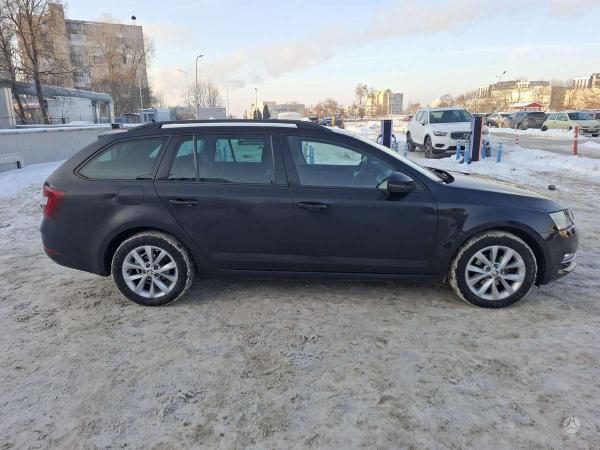 Melns Skoda Octavia 2019 Viļņa, ar dzinēja tilpumu 1.60 L un nobraukumu 272 tūkst. km par 7900 €, foto 5 vietnē AUTOMOTO.COM.LV