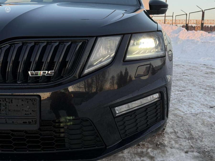 Melns Skoda Octavia 2019 Rokiškis, ar dzinēja tilpumu 1.98 L un nobraukumu 224 tūkst. km par 15800 €, foto 12 vietnē AUTOMOTO.COM.LV