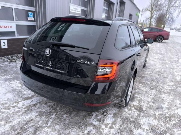 Black Skoda Octavia 2019 in Joniskis, with an engine capacity of 1.60 L and mileage of 228 thousand km for 9950 €, photo 7 on AUTOMOTO.COM.LV