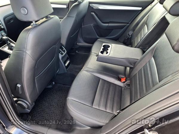 Black Skoda Octavia 2019 in Tartu, with an engine capacity of 1.50 L and mileage of 201 thousand km for 9990 €, photo 10 on AUTOMOTO.COM.LV