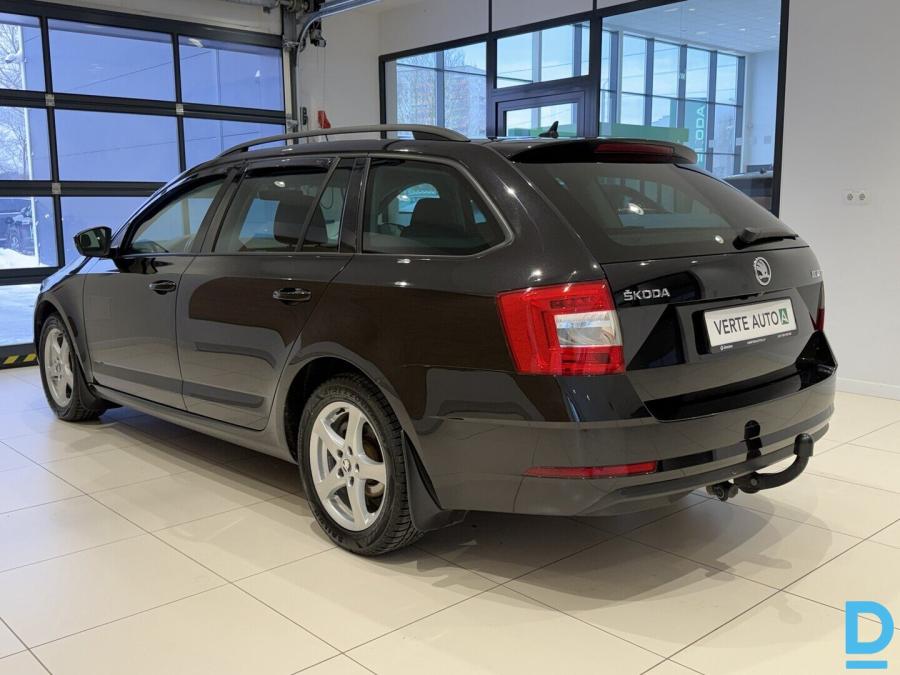 Melns Skoda Octavia 2019 Rīga, ar dzinēja tilpumu 1.60 L un nobraukumu 199 tūkst. km par 10990 €, foto 3 vietnē AUTOMOTO.COM.LV