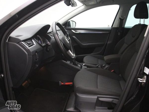 Black Skoda Octavia 2019 in Vilnius, with an engine capacity of 1.50 L and mileage of 183 thousand km for 12299 €, photo 4 on AUTOMOTO.COM.LV