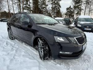 Melns Skoda Octavia 2019 Rīga, ar dzinēja tilpumu 1.00 L un nobraukumu 0 tūkst. km par 8750 €, foto 3 vietnē AUTOMOTO.COM.LV