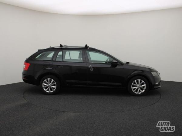 Melns Skoda Octavia 2019 Viļņa, ar dzinēja tilpumu 1.60 L un nobraukumu 206 tūkst. km par 9999 €, foto 9 vietnē AUTOMOTO.COM.LV