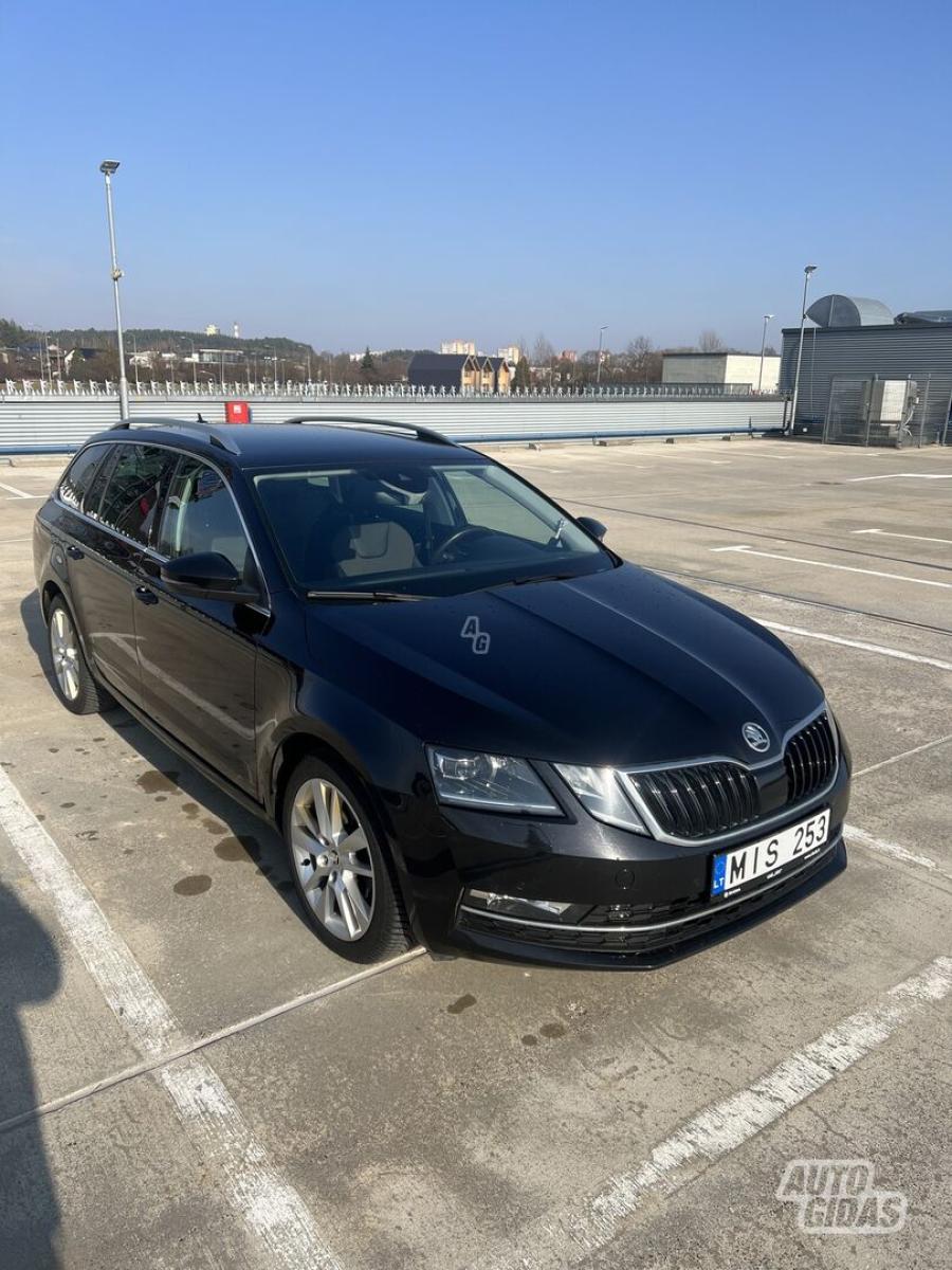 Black Skoda Octavia 2019 in Vilnius, with an engine capacity of 1.60 L and mileage of 227 thousand km for 10800 €, photo 3 on AUTOMOTO.COM.LV
