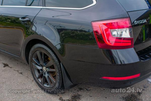 Melns Skoda Octavia 2019 Tallina, ar dzinēja tilpumu 1.50 L un nobraukumu 219 tūkst. km par 9990 €, foto 5 vietnē AUTOMOTO.COM.LV