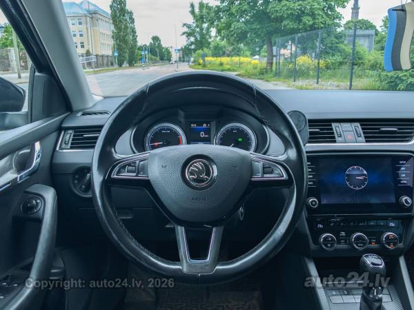 Melns Skoda Octavia 2019 Tallina, ar dzinēja tilpumu 1.50 L un nobraukumu 219 tūkst. km par 9990 €, foto 8 vietnē AUTOMOTO.COM.LV