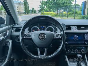 Black Skoda Octavia 2019 in Tallinn, with an engine capacity of 1.50 L and mileage of 219 thousand km for 9990 €, photo 9 on AUTOMOTO.COM.LV