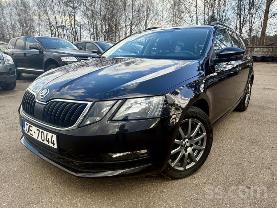 Black Skoda Octavia 2019 in Riga, with an engine capacity of 1.00 L and mileage of 0 thousand km for 7990 €, photo 4 on AUTOMOTO.COM.LV