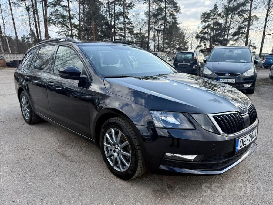 Black Skoda Octavia 2019 in Riga, with an engine capacity of 1.00 L and mileage of 0 thousand km for 7990 €, photo 6 on AUTOMOTO.COM.LV