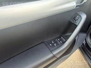Black Skoda Octavia 2019 in Riga, with an engine capacity of 1.00 L and mileage of 0 thousand km for 7990 €, photo 16 on AUTOMOTO.COM.LV