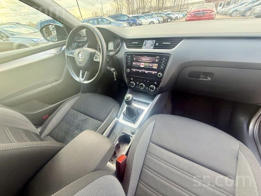 Black Skoda Octavia 2019 in Riga, with an engine capacity of 1.00 L and mileage of 0 thousand km for 7990 €, photo 19 on AUTOMOTO.COM.LV
