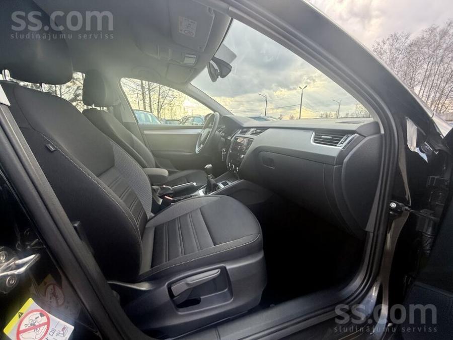 Black Skoda Octavia 2019 in Riga, with an engine capacity of 1.00 L and mileage of 0 thousand km for 7990 €, photo 21 on AUTOMOTO.COM.LV