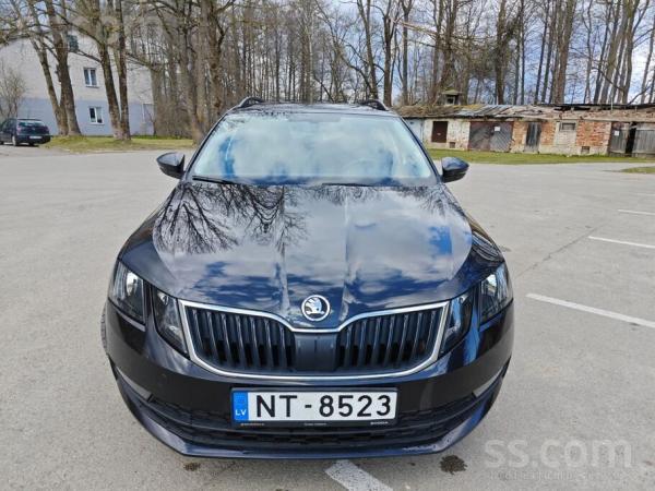Black Skoda Octavia 2019 in Riga, with an engine capacity of 1.60 L and mileage of 223 thousand km for 9850 €, photo 1 on AUTOMOTO.COM.LV