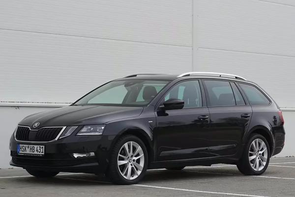 Melns Skoda Octavia 2019 Rīga, ar dzinēja tilpumu 2.00 L un nobraukumu 245 tūkst. km par 9900 €, foto 5 vietnē AUTOMOTO.COM.LV