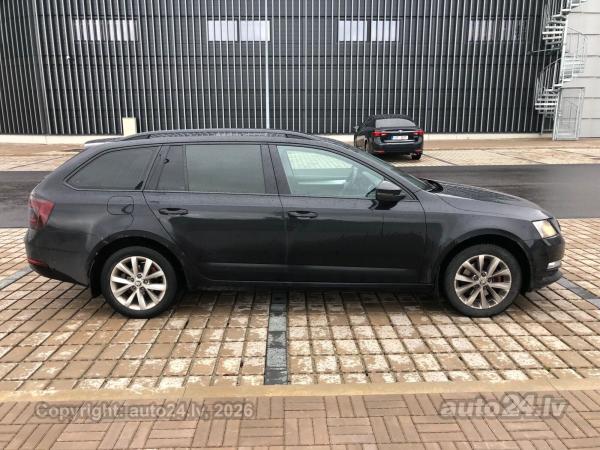Melns Skoda Octavia 2019 Tallina, ar dzinēja tilpumu 1.50 L un nobraukumu 463 tūkst. km par 4900 €, foto 4 vietnē AUTOMOTO.COM.LV