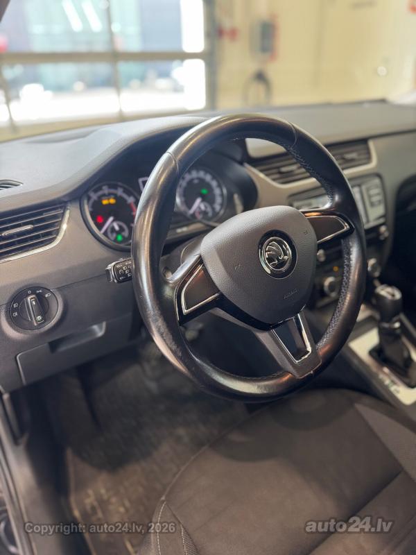 Melns Skoda Octavia 2019 Paide, ar dzinēja tilpumu 1.50 L un nobraukumu 235 tūkst. km par 8700 €, foto 7 vietnē AUTOMOTO.COM.LV