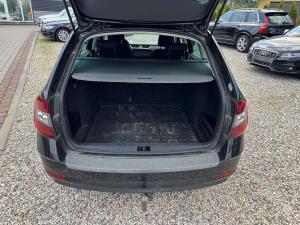 Black Skoda Octavia 2019 in Alytus, with an engine capacity of 1.50 L and mileage of 298 thousand km for 6950 €, photo 6 on AUTOMOTO.COM.LV