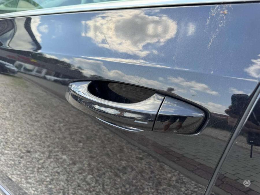 Black Skoda Octavia 2019 in Alytus, with an engine capacity of 1.50 L and mileage of 298 thousand km for 6950 €, photo 20 on AUTOMOTO.COM.LV