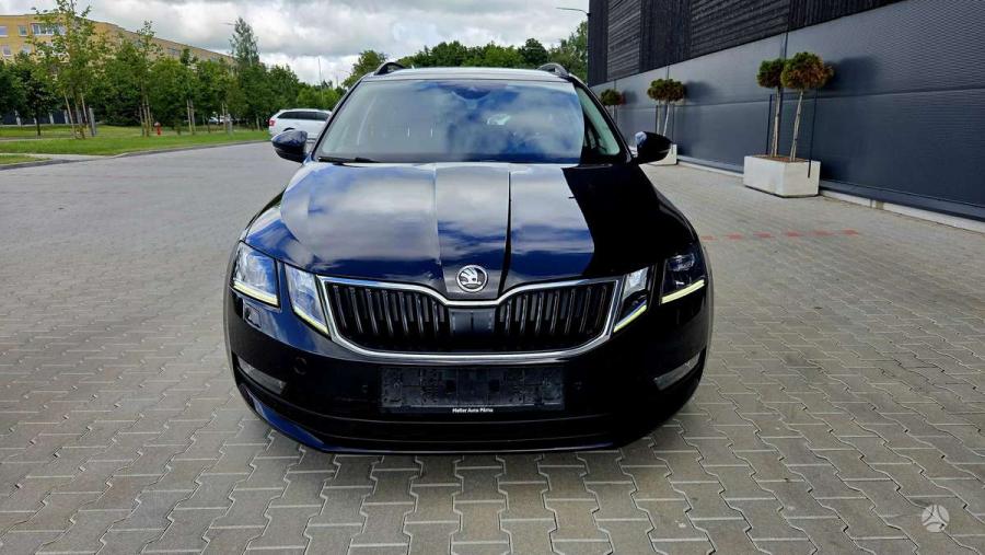Melns Skoda Octavia 2019 Šauļi, ar dzinēja tilpumu 1.97 L un nobraukumu 210 tūkst. km par 10900 €, foto 4 vietnē AUTOMOTO.COM.LV
