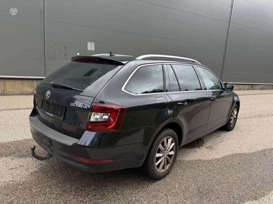 Черный Шкода Октавия 2019 в Алитус, объемом двигателя 1.50 л и пробегом 298 тыс. км за 5950 €, фото 5 на AUTOMOTO.COM.LV