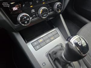 Черный Шкода Октавия 2019 в Каунас, объемом двигателя 2.00 л и пробегом 300 тыс. км за 9600 €, фото 26 на AUTOMOTO.COM.LV