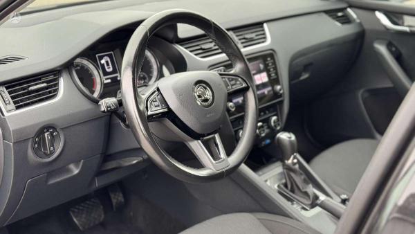 Black Skoda Octavia 2019 in Telschi, with an engine capacity of 1.97 L and mileage of 226 thousand km for 9700 €, photo 10 on AUTOMOTO.COM.LV