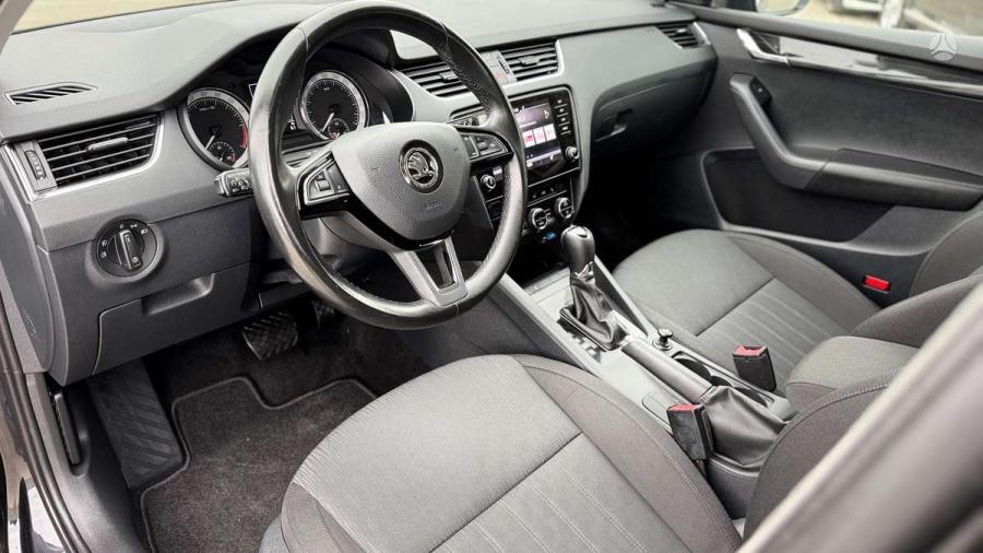 Melns Skoda Octavia 2019 Telšiai, ar dzinēja tilpumu 1.97 L un nobraukumu 226 tūkst. km par 9700 €, foto 12 vietnē AUTOMOTO.COM.LV