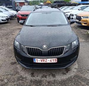 Melns Skoda Octavia 2019 Kauņa, ar dzinēja tilpumu 1.60 L un nobraukumu 246 tūkst. km par 7500 €, foto 3 vietnē AUTOMOTO.COM.LV