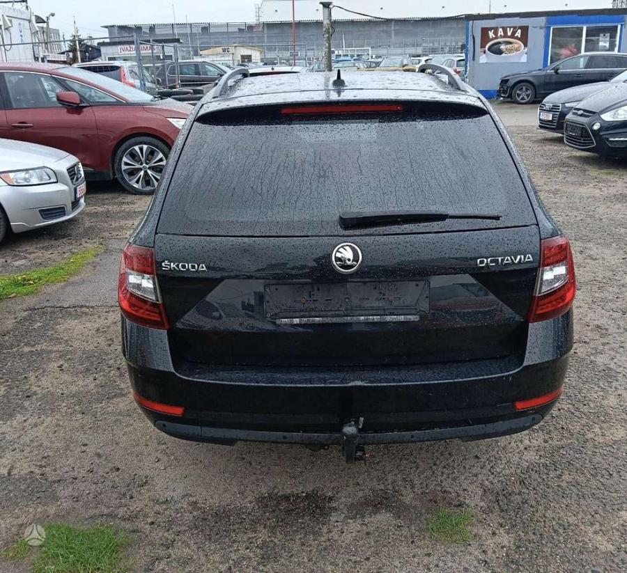 Melns Skoda Octavia 2019 Kauņa, ar dzinēja tilpumu 1.60 L un nobraukumu 246 tūkst. km par 7500 €, foto 5 vietnē AUTOMOTO.COM.LV