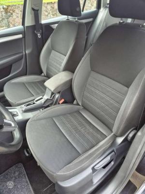 Melns Skoda Octavia 2019 Utena, ar dzinēja tilpumu 1.00 L un nobraukumu 241 tūkst. km par 7500 €, foto 16 vietnē AUTOMOTO.COM.LV
