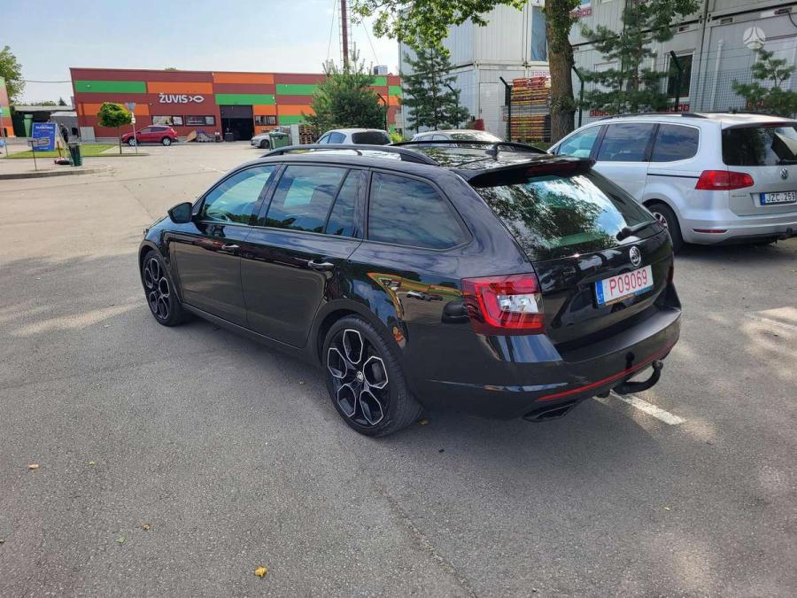 Black Skoda Octavia 2019 in Klaipeda, with an engine capacity of 1.97 L and mileage of 239 thousand km for 13199 €, photo 7 on AUTOMOTO.COM.LV
