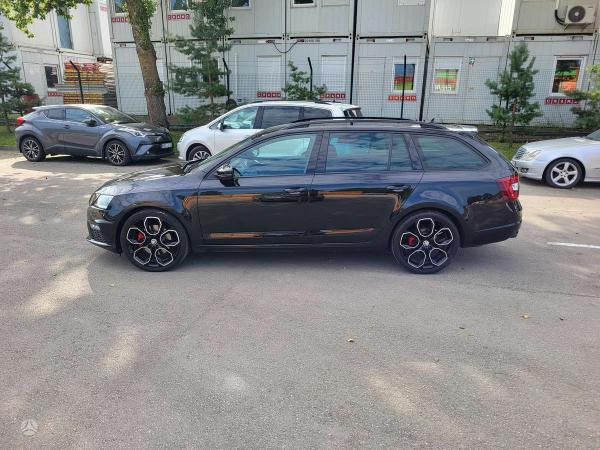 Skoda Octavia 2019 in Klaipeda on AUTOMOTO.COM.LV Black Skoda Octavia 2019 in Klaipeda, with an engine capacity of 1.97 L and mileage of 239 thousand km for 13199 €, photo 9 on AUTOMOTO.COM.LV