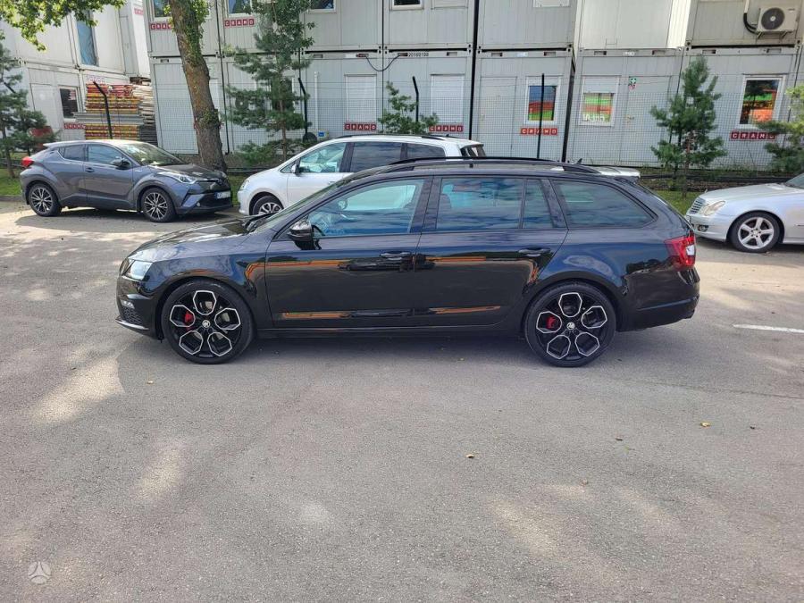 Black Skoda Octavia 2019 in Klaipeda, with an engine capacity of 1.97 L and mileage of 239 thousand km for 13199 €, photo 9 on AUTOMOTO.COM.LV