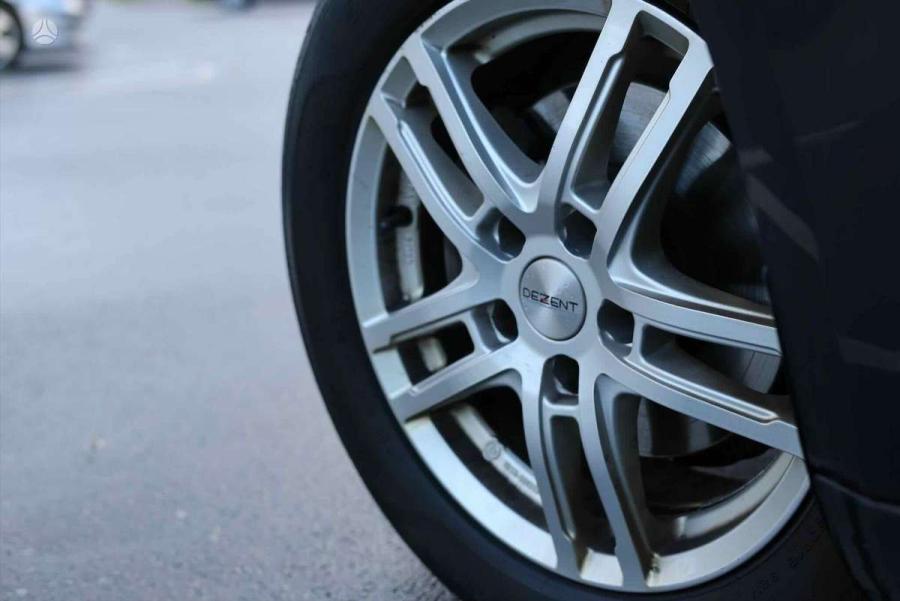 Melns Skoda Octavia 2019 Viļņa, ar dzinēja tilpumu 1.97 L un nobraukumu 292 tūkst. km par 10499 €, foto 8 vietnē AUTOMOTO.COM.LV