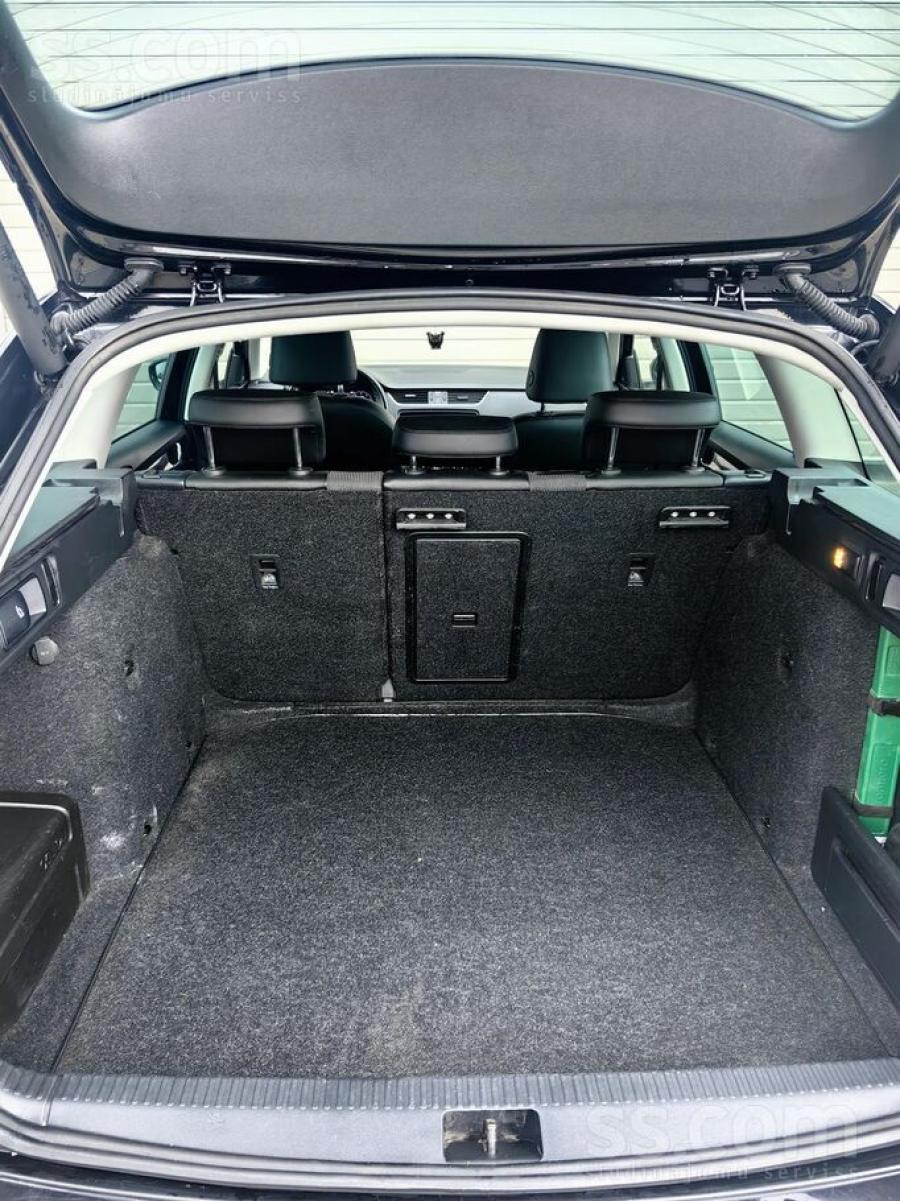 Black Skoda Octavia 2019 in Jelgava, with an engine capacity of 2.00 L and mileage of 14 thousand km for 13500 €, photo 10 on AUTOMOTO.COM.LV