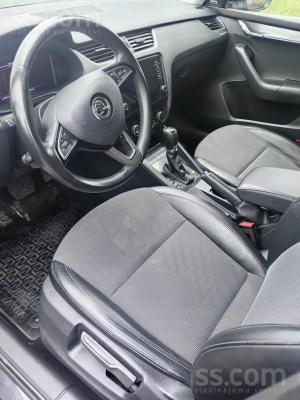 Black Skoda Octavia 2019 in Jelgava, with an engine capacity of 2.00 L and mileage of 14 thousand km for 13500 €, photo 17 on AUTOMOTO.COM.LV
