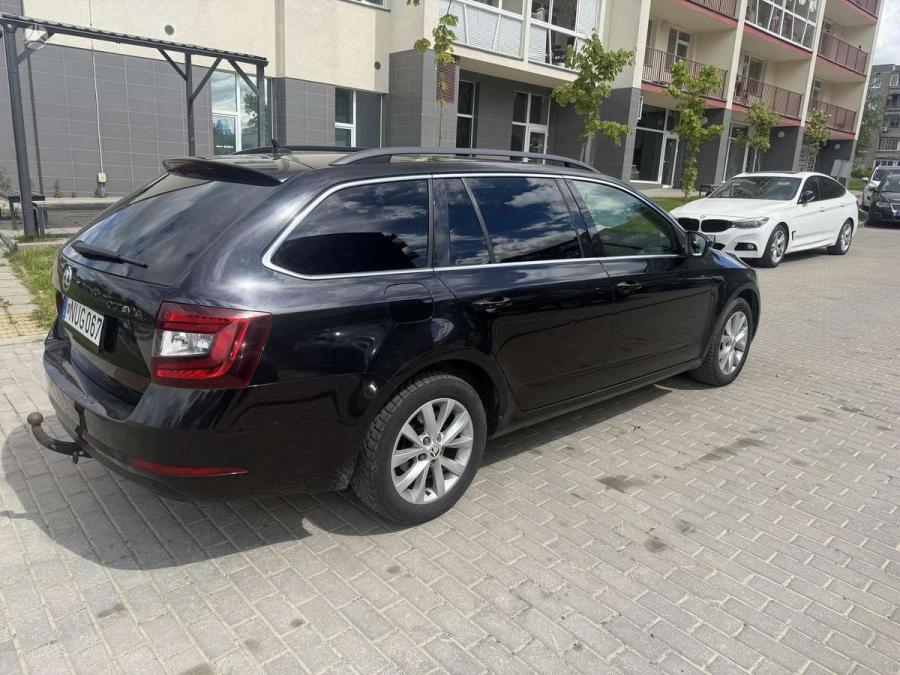 Черный Шкода Октавия 2019 в Вильнюс, объемом двигателя 1.60 л и пробегом 330 тыс. км за 5800 €, фото 5 на AUTOMOTO.COM.LV