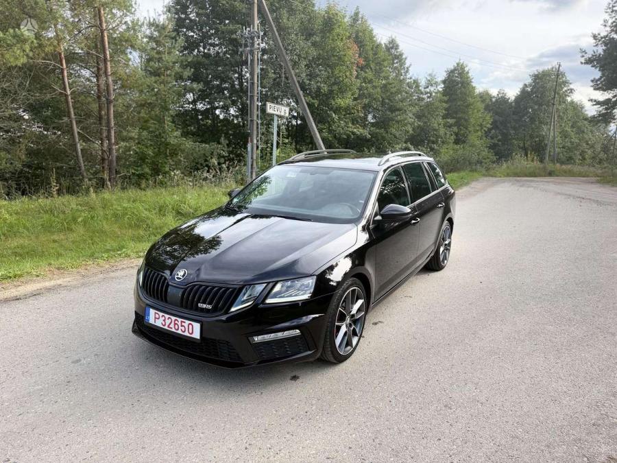 Черный Шкода Октавия 2019 в Вильнюс, объемом двигателя 1.97 л и пробегом 295 тыс. км за 14000 €, фото 3 на AUTOMOTO.COM.LV