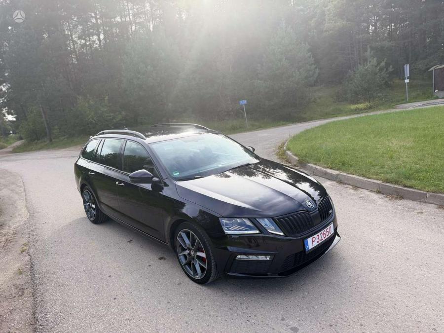 Черный Шкода Октавия 2019 в Вильнюс, объемом двигателя 1.97 л и пробегом 295 тыс. км за 14000 €, фото 7 на AUTOMOTO.COM.LV